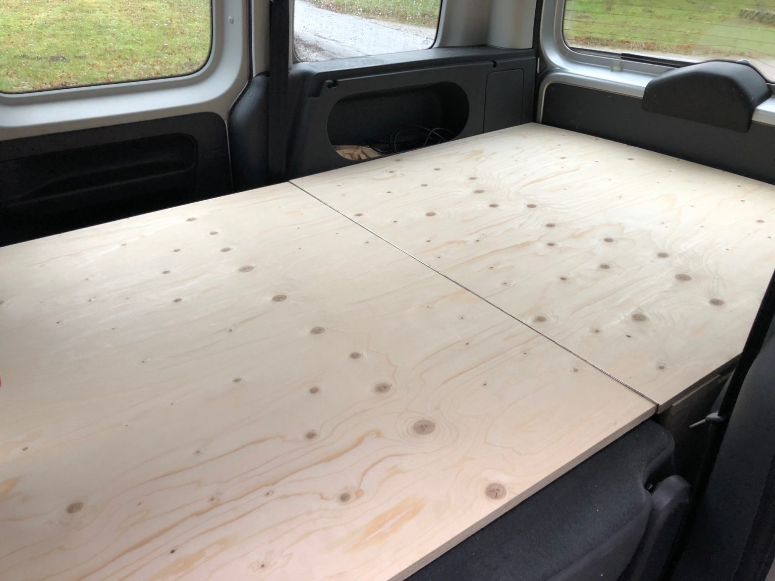 VW Caddy Camping-BOX – HolzBursche.de